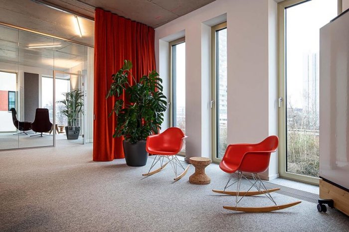 Zeppelin Rental GmbH - FINDEISEN nadelvlies